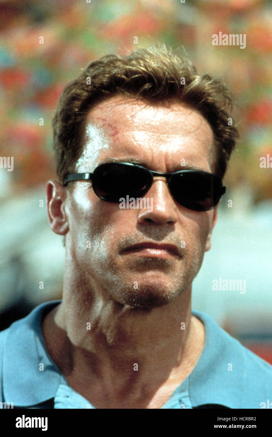 COLLATERAL DAMAGAE, Arnold Schwarzenegger, 2002, © Warner Bros ...