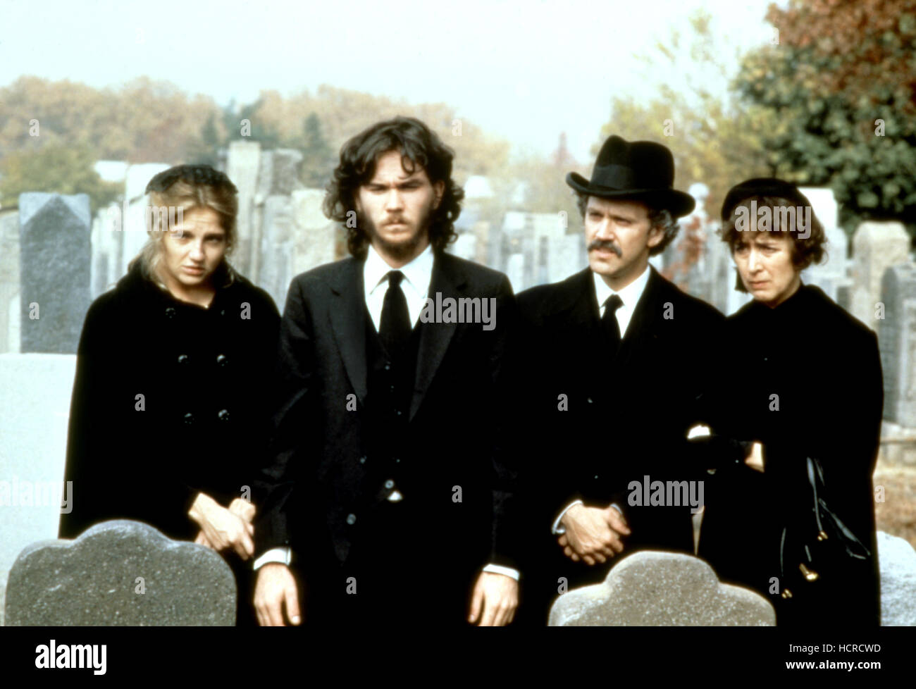 DANIEL, Ellen Barkin, Timothy Hutton, John Rubinstein, Maria Tucci ...