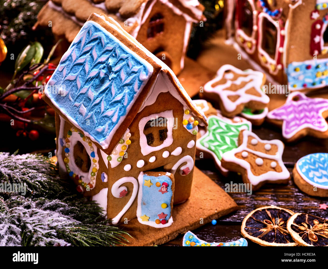 Closeup beautiful gingerbread houses home hi-res stock photography and ...