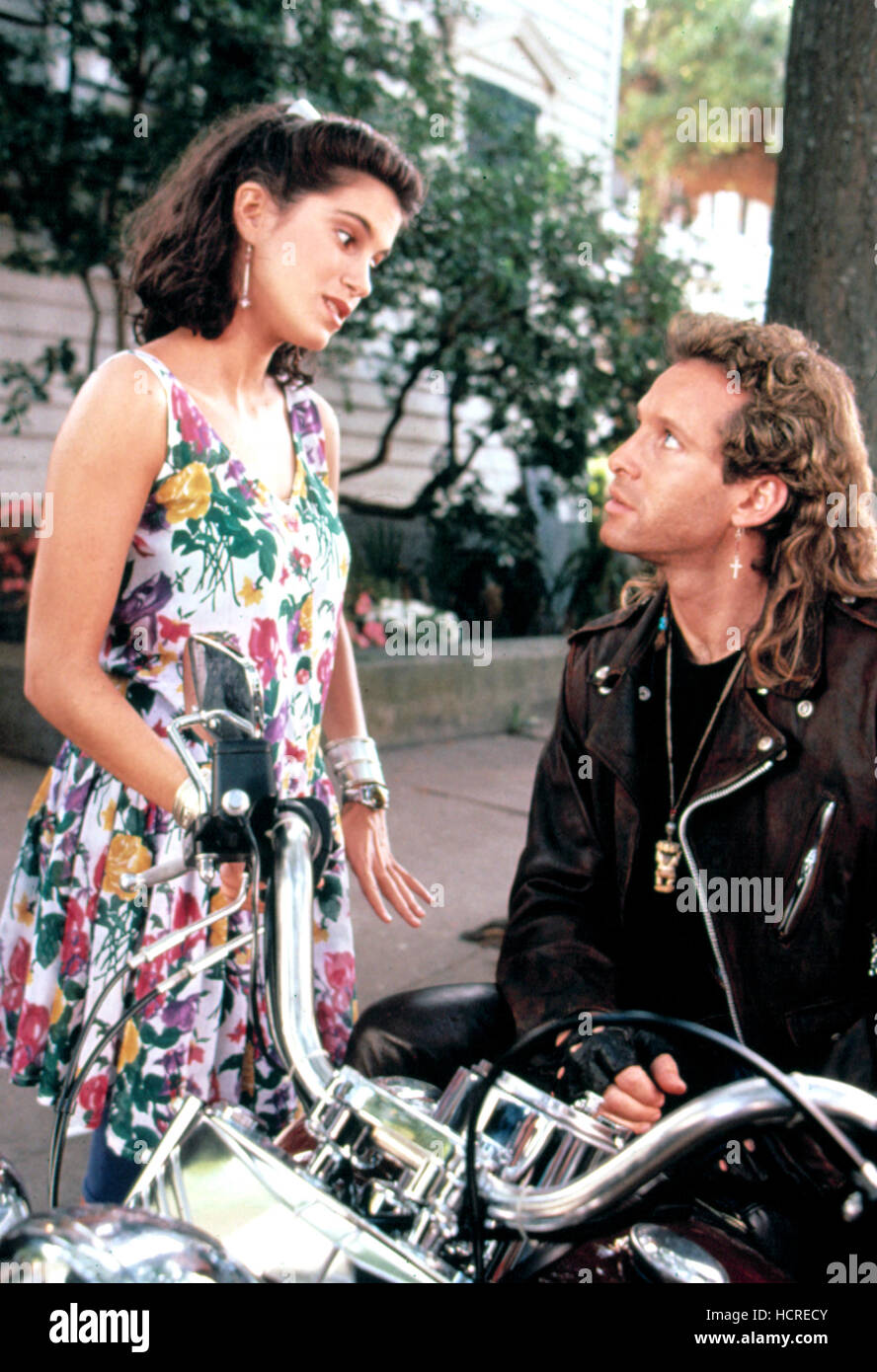 DON'T TELL HER IT'S ME, Jami Gertz, Steve Guttenberg, 1990, (c)Hemdale ...