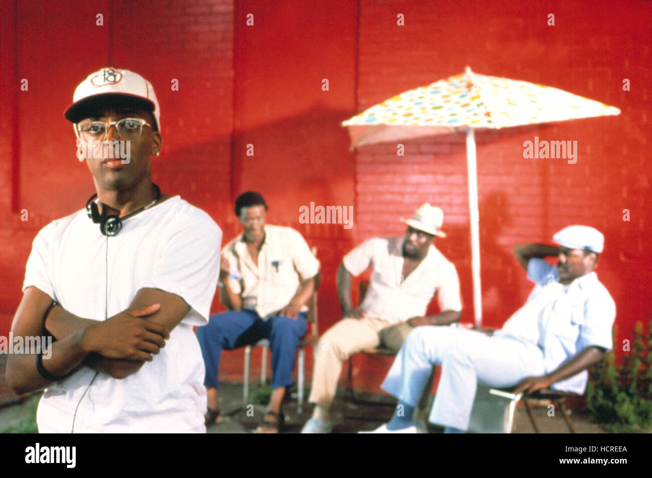 DO THE RIGHT THING, Spike Lee, Frankie Faison, Robin Harris, 1989 Stock ...