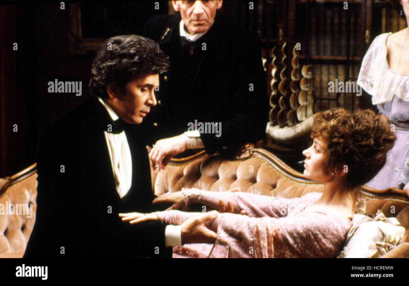 DRACULA, Frank Langella, Jan Francis, 1979, © Universal/courtesy ...