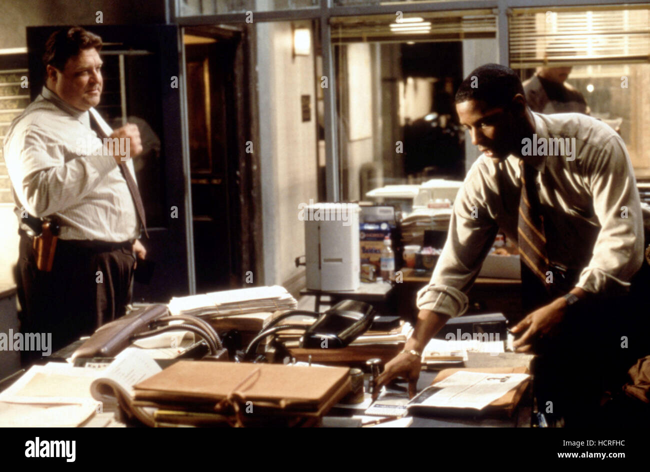 FALLEN, John Goodman, Denzel Washington, 1998,(c)Warner Bros./courtesy ...