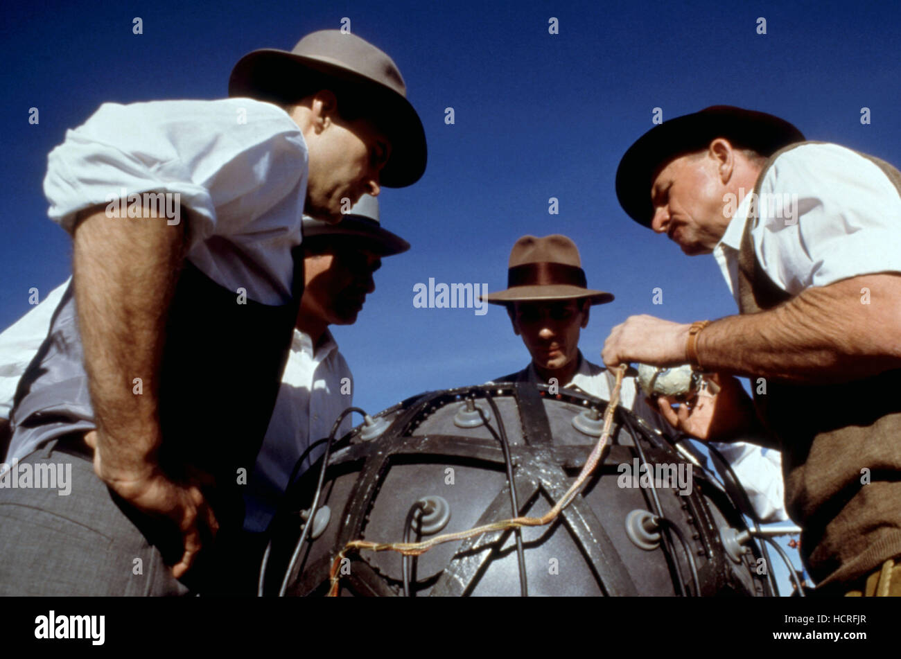 FAT MAN AND LITTLE BOY, 1989, (c)Paramount/courtesy Everett Collection ...