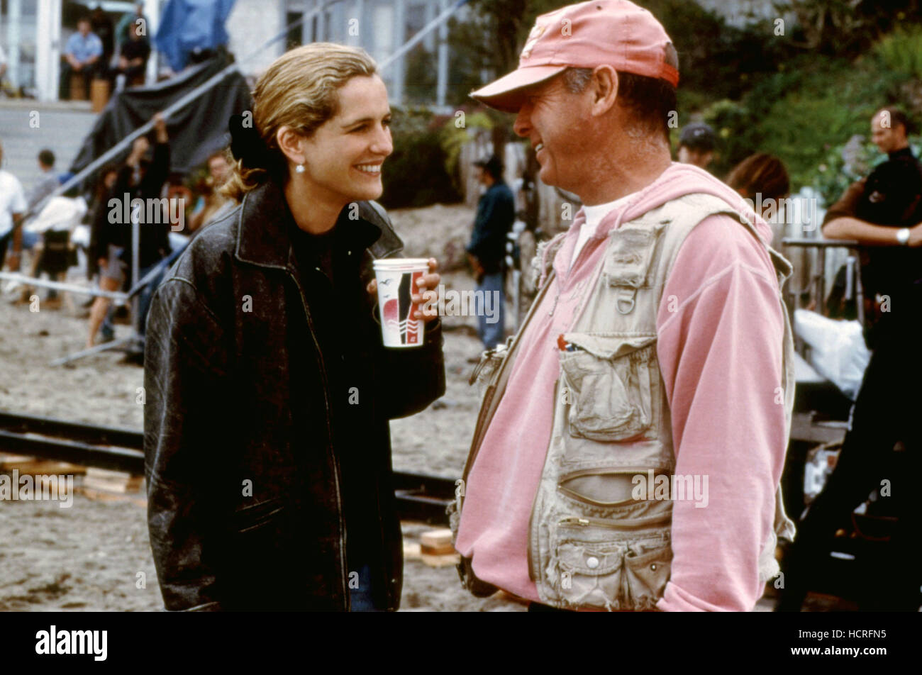 THE FAN, Marla Sucharetza, director Tony Scott, on set, 1996. ©TriStar ...