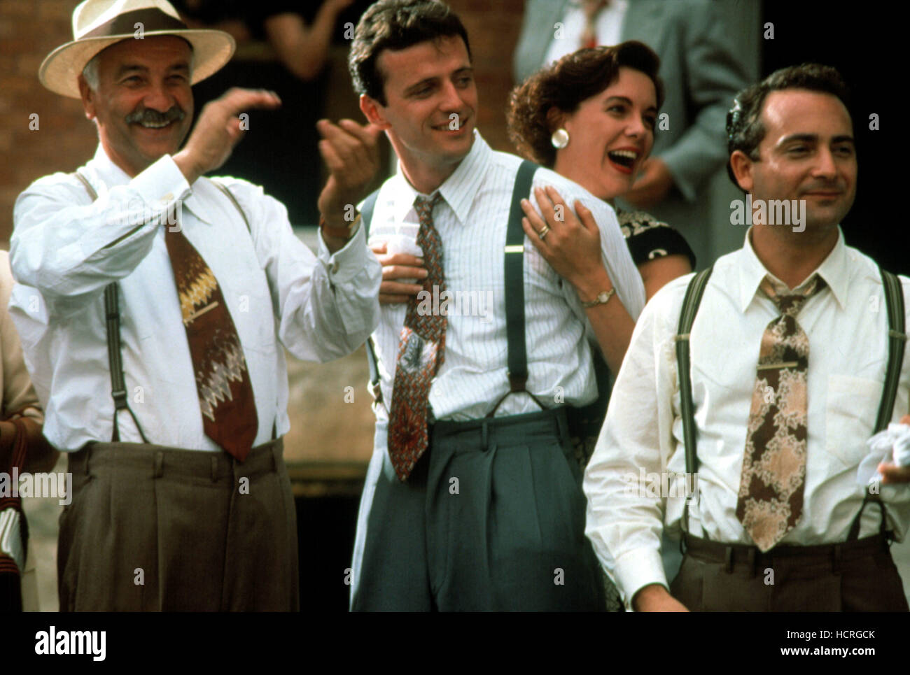 AVALON, Armin Mueller-Stahl, Aiden Quinn, Elizabeth Perkins, Kevin ...