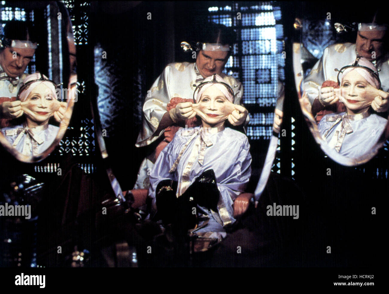BRAZIL, Katherine Helmond, Jim Broadbent, 1985 Stock Photo - Alamy