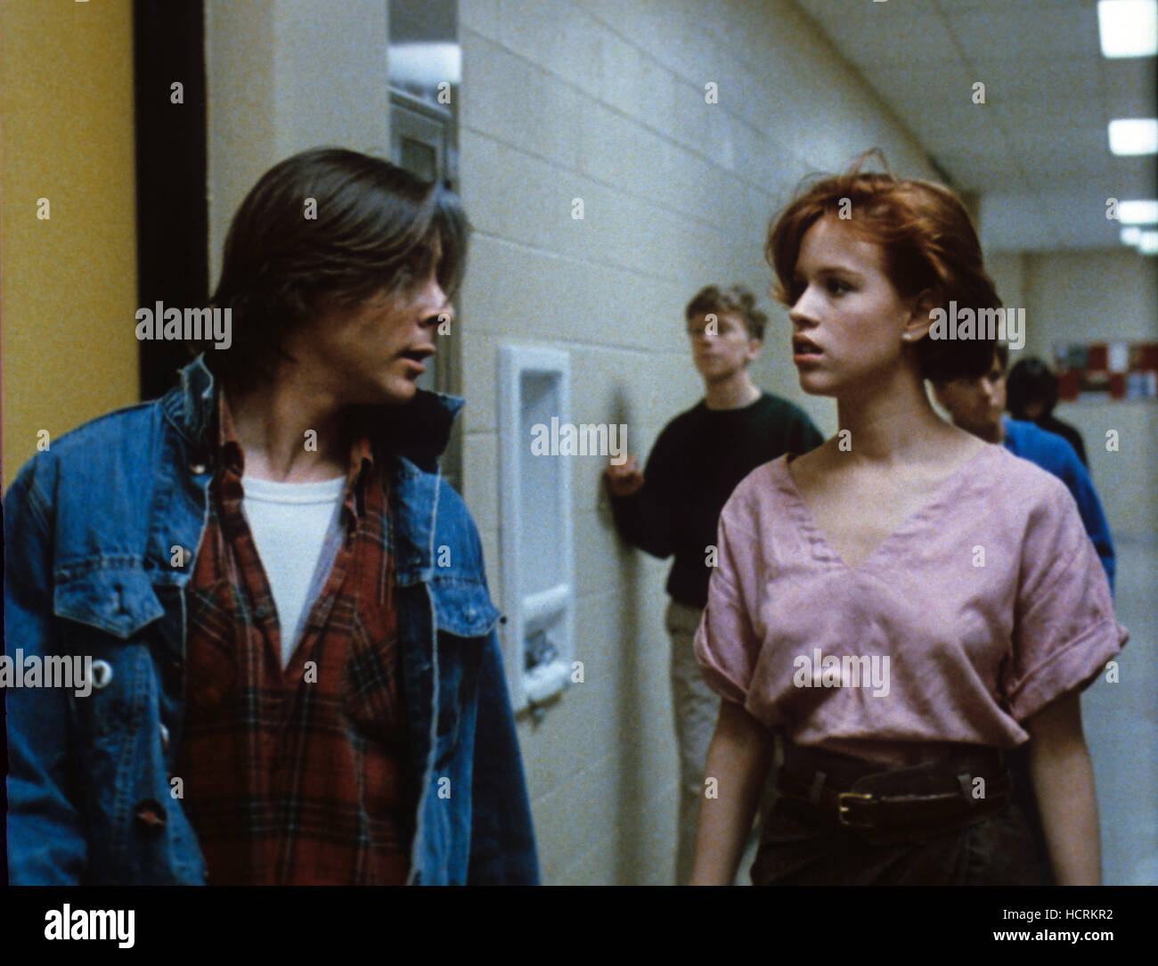 Ally sheedy 1980s hi-res stock photography and images - Alamy