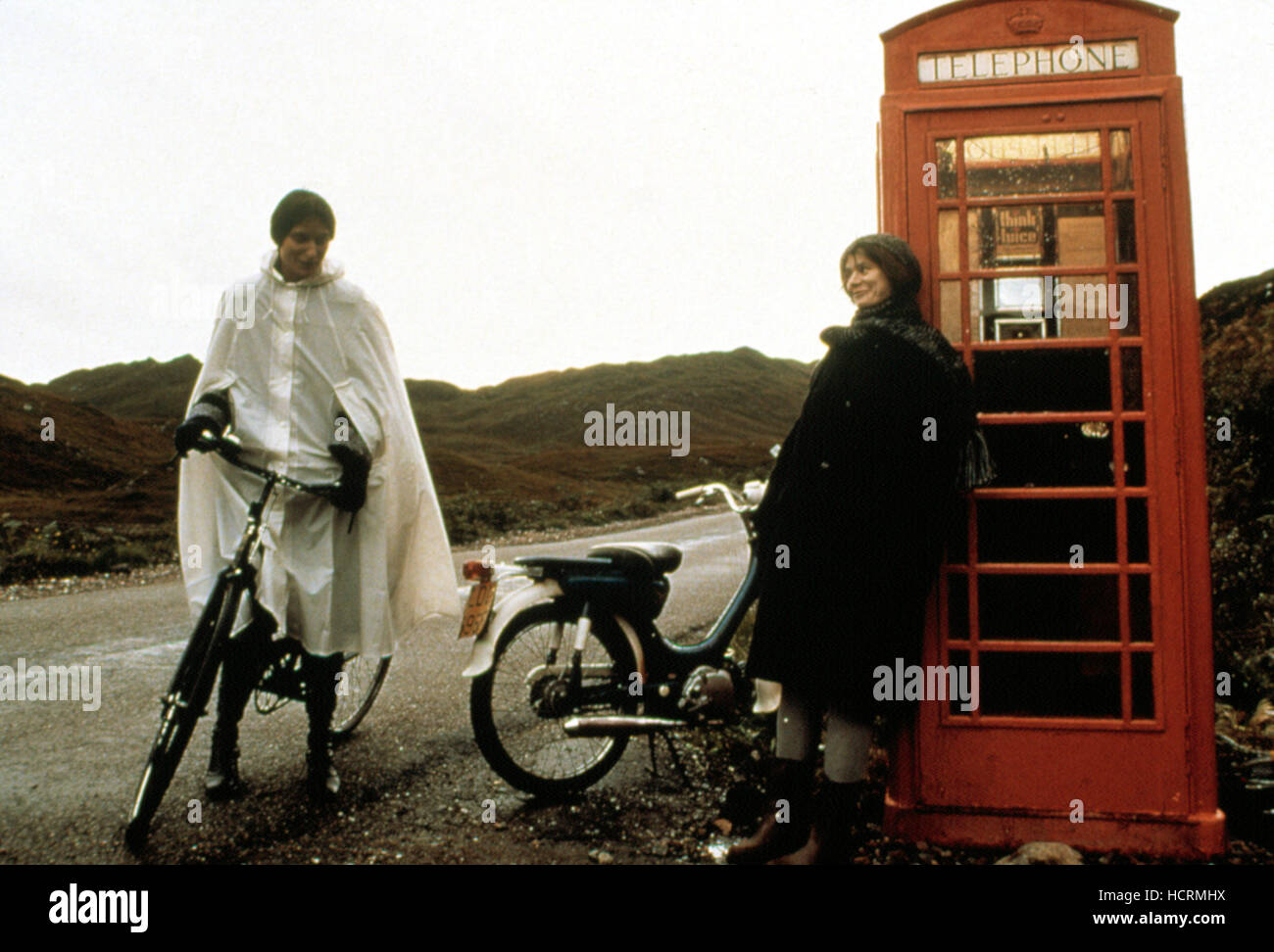 BREAKING THE WAVES, Katrin Cartlidge, Emily Watson, 1996 Stock Photo ...