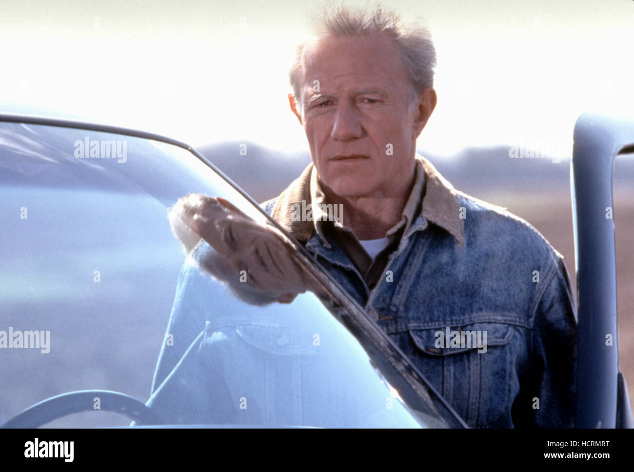 THE CHAMBER, Raymond J. Barry, 1996, (c)Universal/courtesy Everett ...