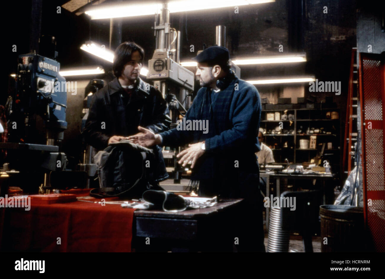 CHAIN REACTION, Keanu Reeves, director Andrew Davis on set, 1996, TM ...