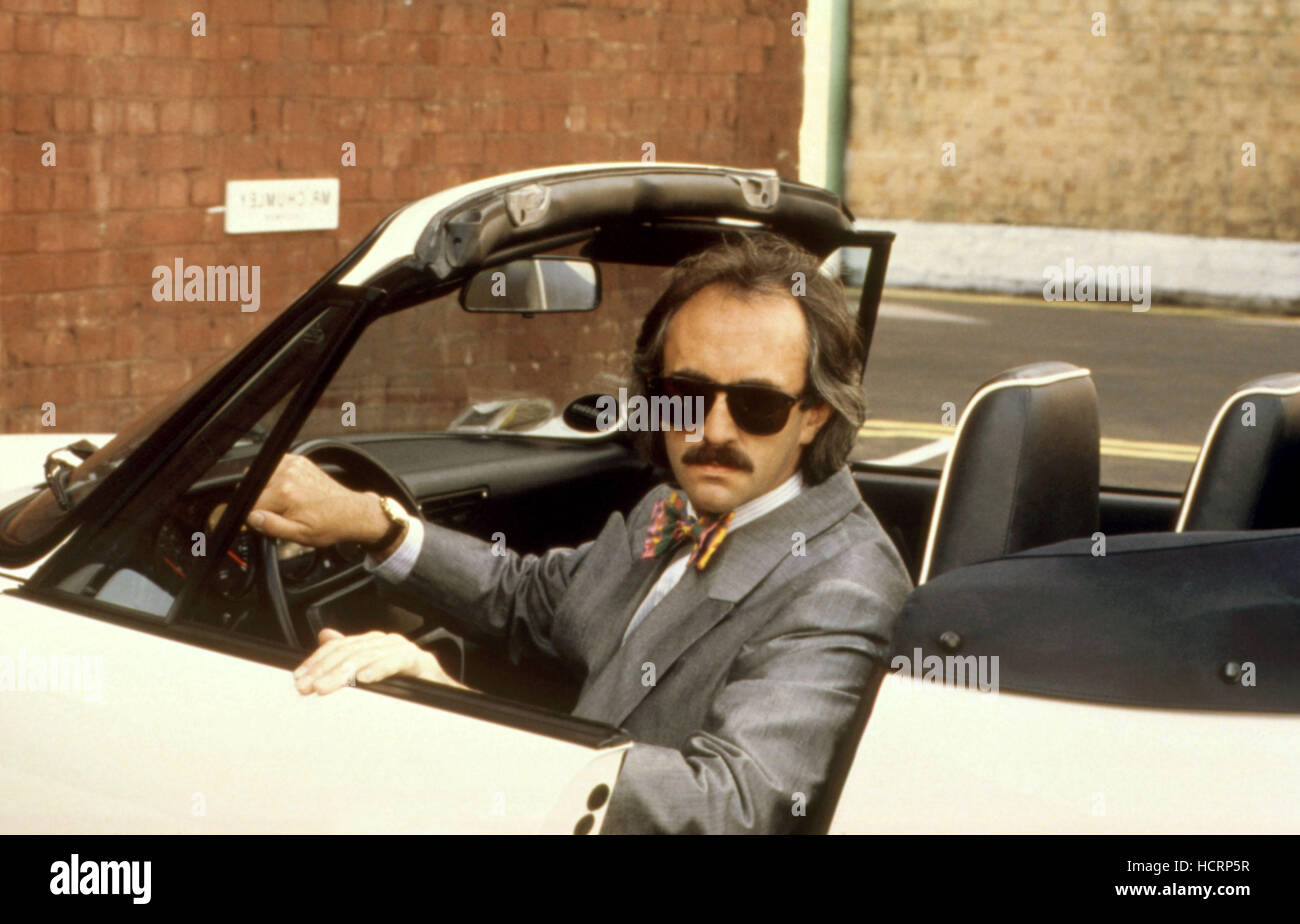 CONSUMING PASSIONS, Jonathan Pryce, 1988, (c)Samuel Goldwyn Films ...