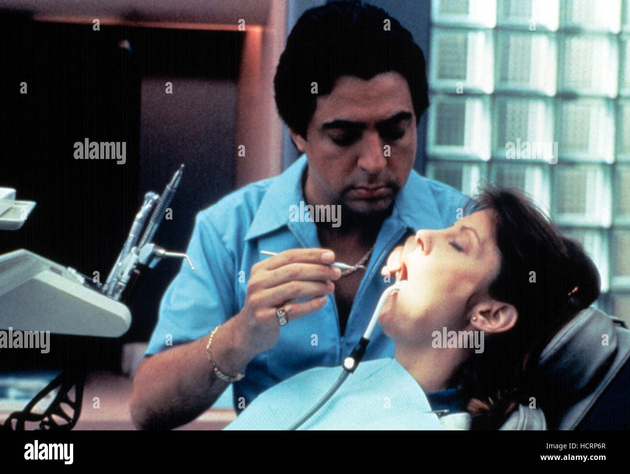 COMPROMISING POSITIONS, Joe Mantegna, Susan Sarandon, 1985 Stock Photo ...