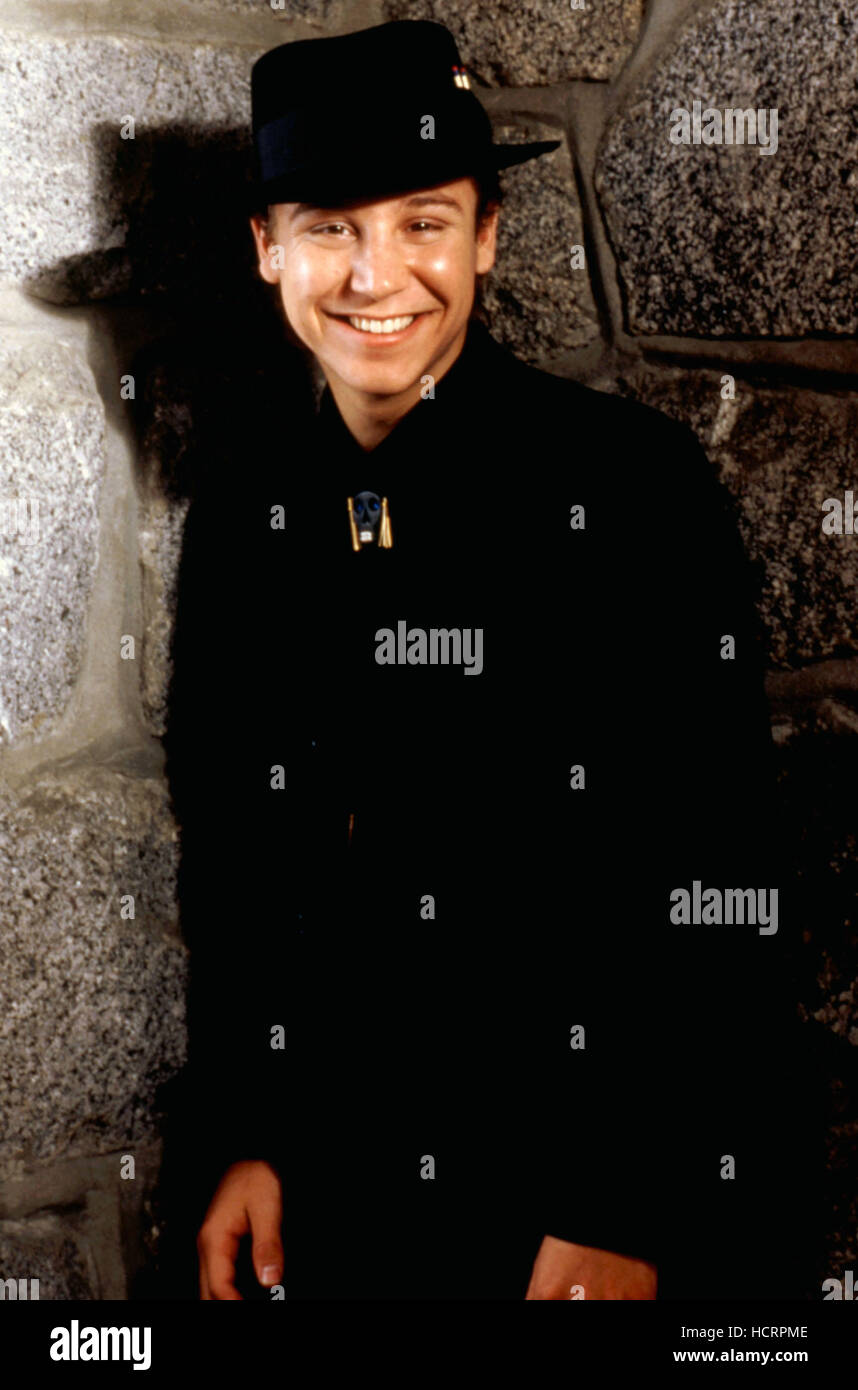 COUSINS, Keith Coogan, 1989, (c)Paramount/courtesy Everett Collection ...