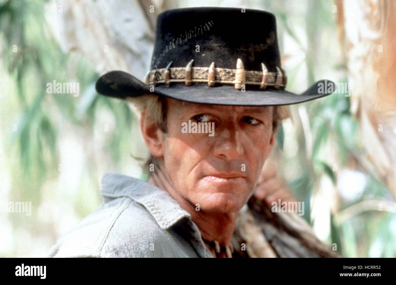 CROCODILE DUNDEE, Paul Hogan, 1986. ©Paramount/courtesy Everett ...