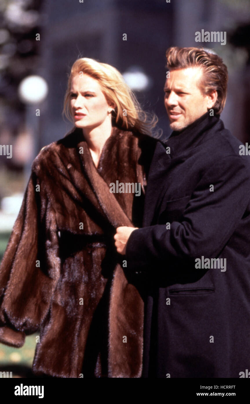 DESPERATE HOURS, Kelly Lynch, Mickey Rourke, 1990, (c)MGM/courtesy ...