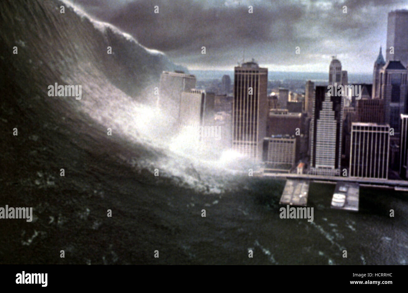 DEEP IMPACT, 1998. © Paramount Pictures/ Courtesy: Everett Collection ...