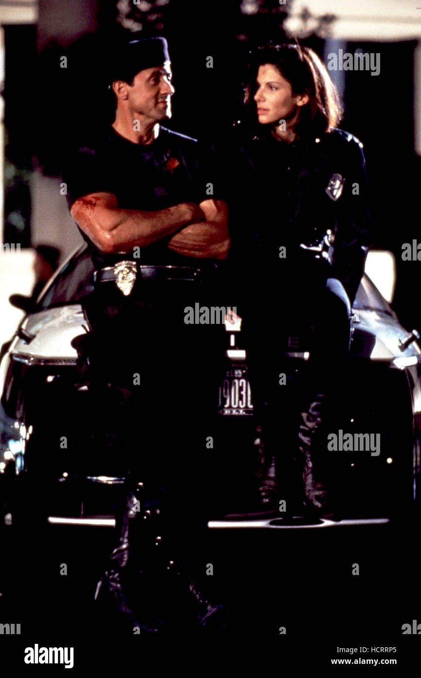 DEMOLITION MAN, Sylvester Stallone, Sandra Bullock, 1993 Stock Photo ...