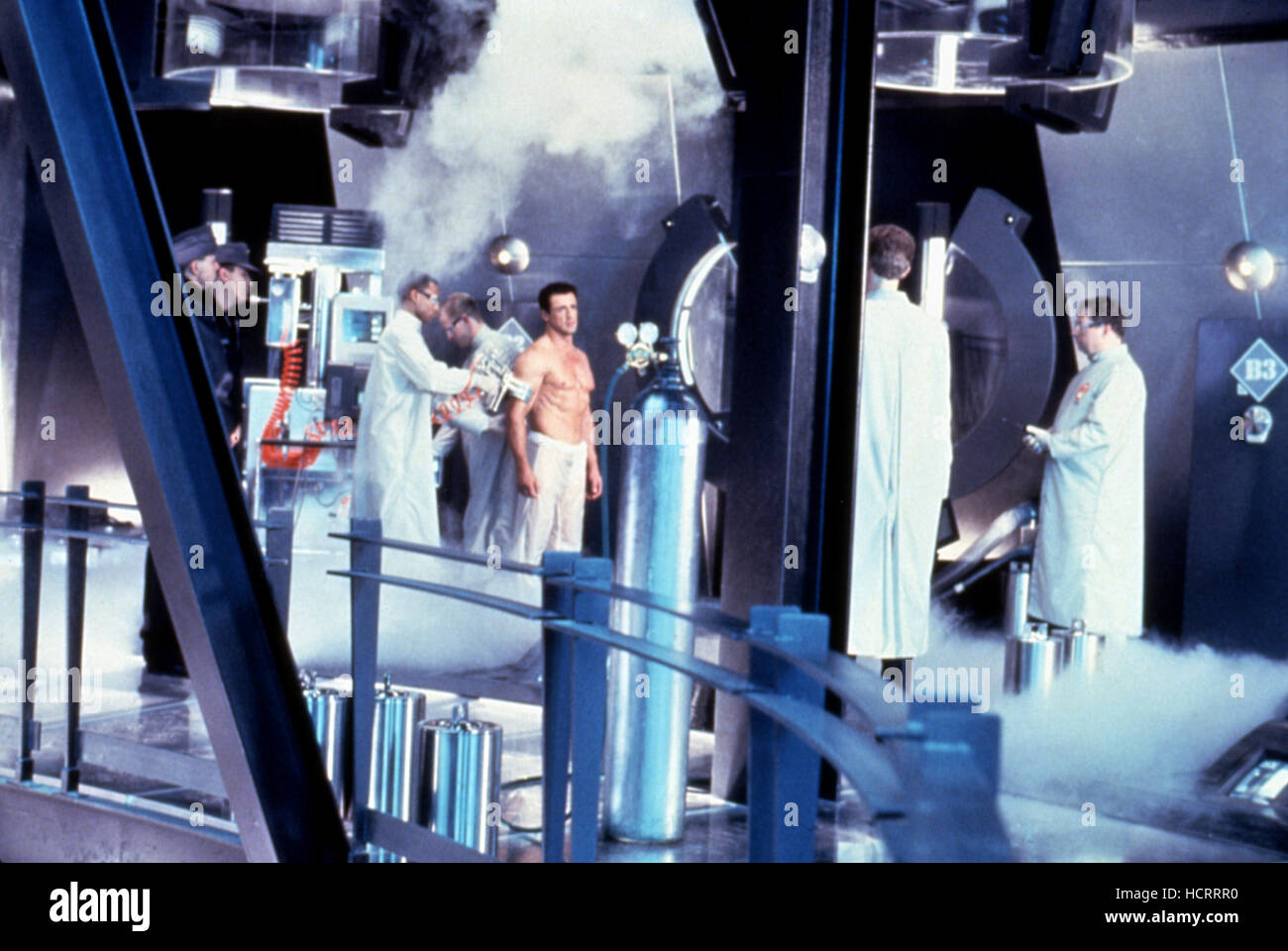 DEMOLITION MAN, Sylvester Stallone (center), 1993, (c)Warner Bros ...
