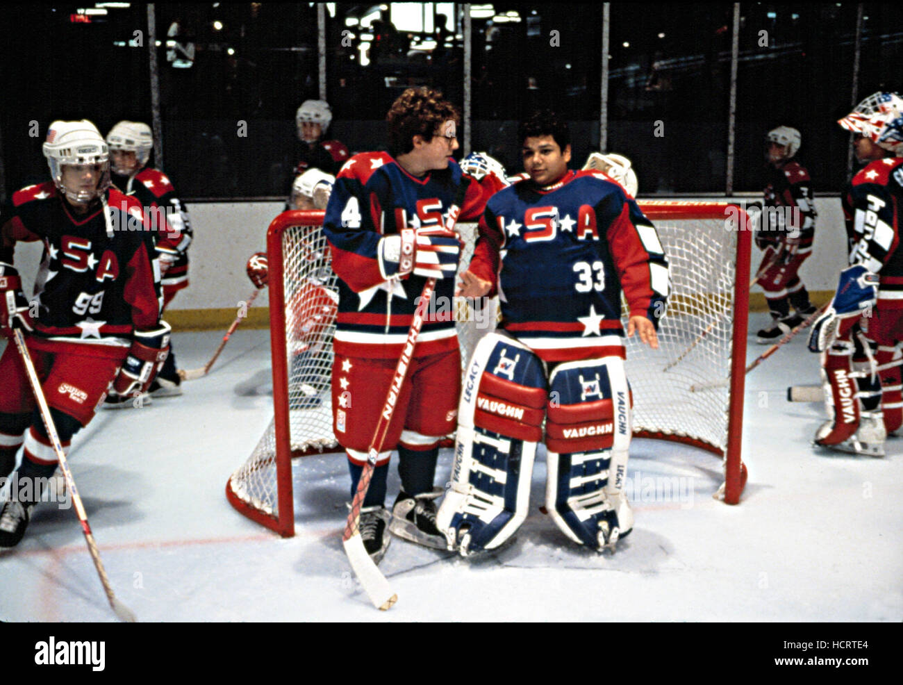 D2: THE MIGHTY DUCKS, Matt Doherty, Shaun Weiss and the team win the ...