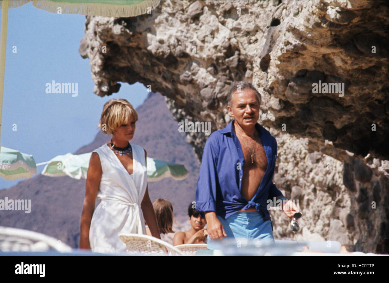 DUFFY, from left: Susannah York, James Mason, 1968 Stock Photo - Alamy