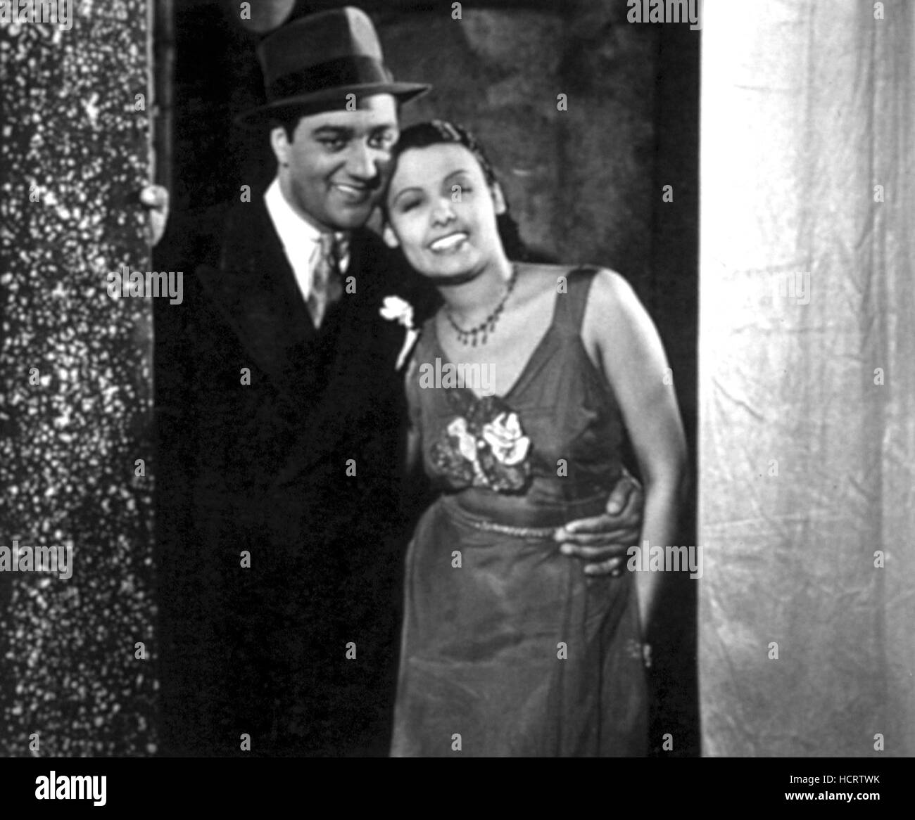 THE DUKE IS TOPS, (aka THE BRONZE VENUS), Ralph Cooper, Lena Horne ...