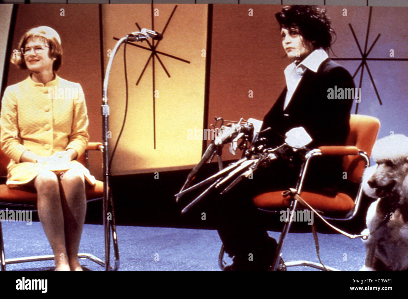 EDWARD SCISSORHANDS, Dianne Wiest, Johnny Depp, 1990, microphone. TM ...
