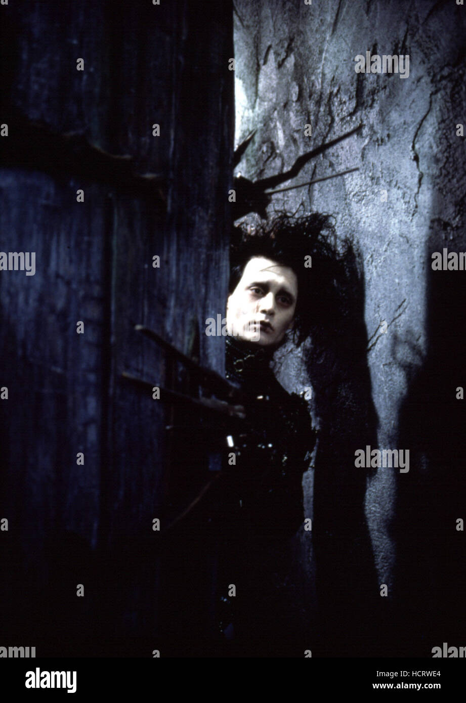 EDWARD SCISSORHANDS, Johnny Depp, 1990, TM and Copyright © 20th Century ...