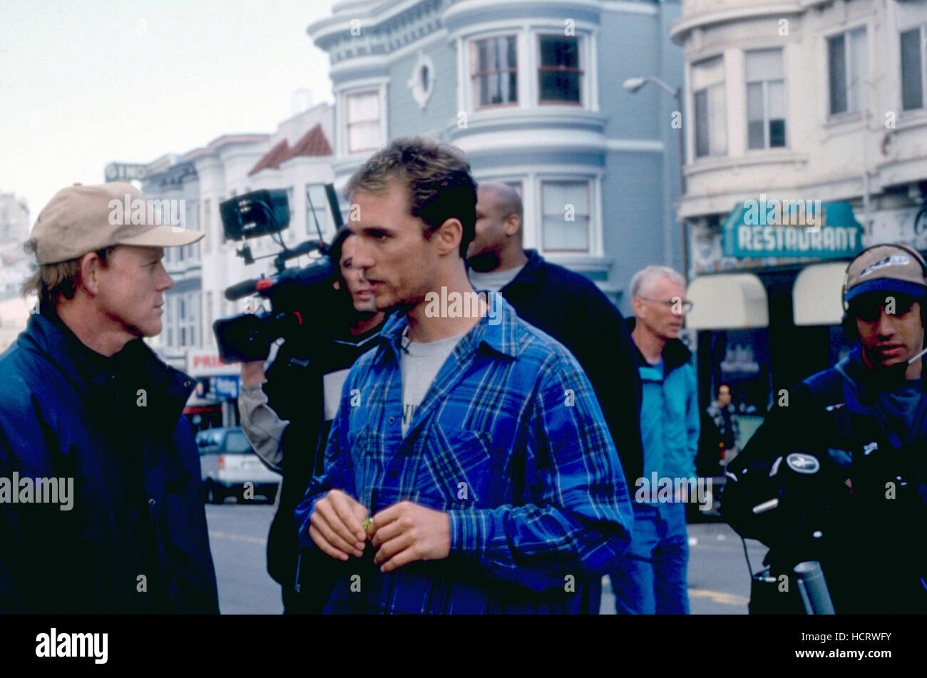 EDTV, from left: director Ron Howard, Matthew McConaughey on set, 1999 ...