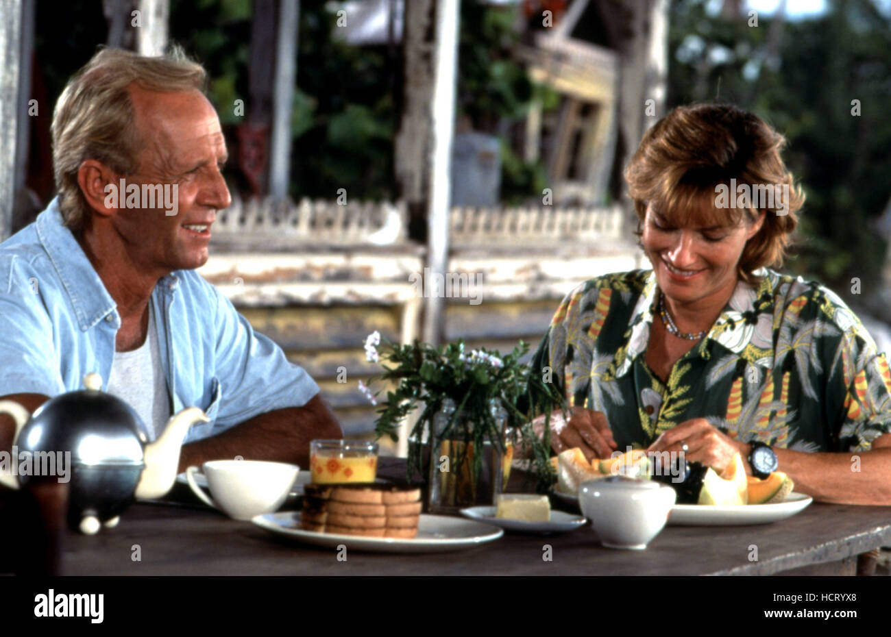 FLIPPER, Paul Hogan, Chelsea Field, 1996, (c)Universal/courtesy Everett ...