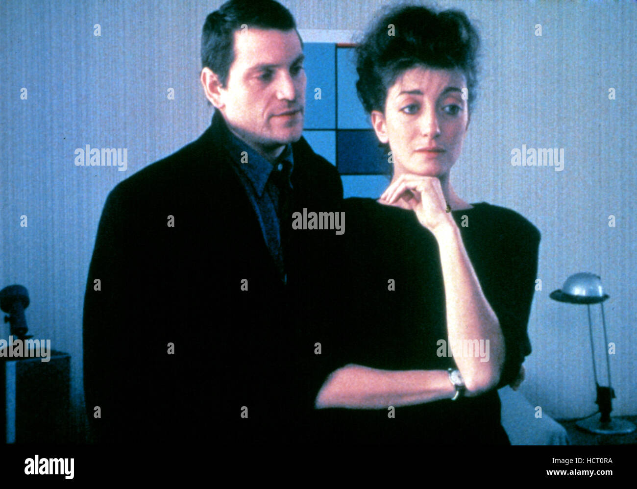 FULL MOON OF PARIS (Les Nuits de la Pleine Lune), Tcheky Karyo, Pascale Ogier, 1984 Stock Photo ...