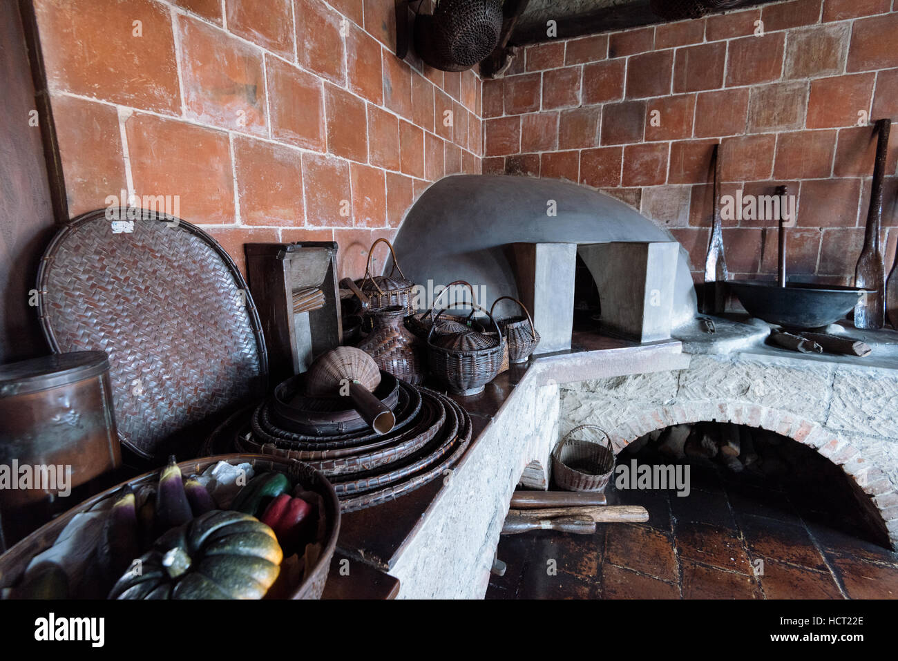 Spanish colonization of the philippines hi-res stock photography and ...