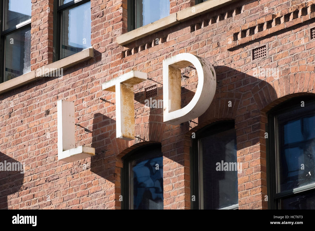 Dunlop building hi-res stock photography and images - Alamy