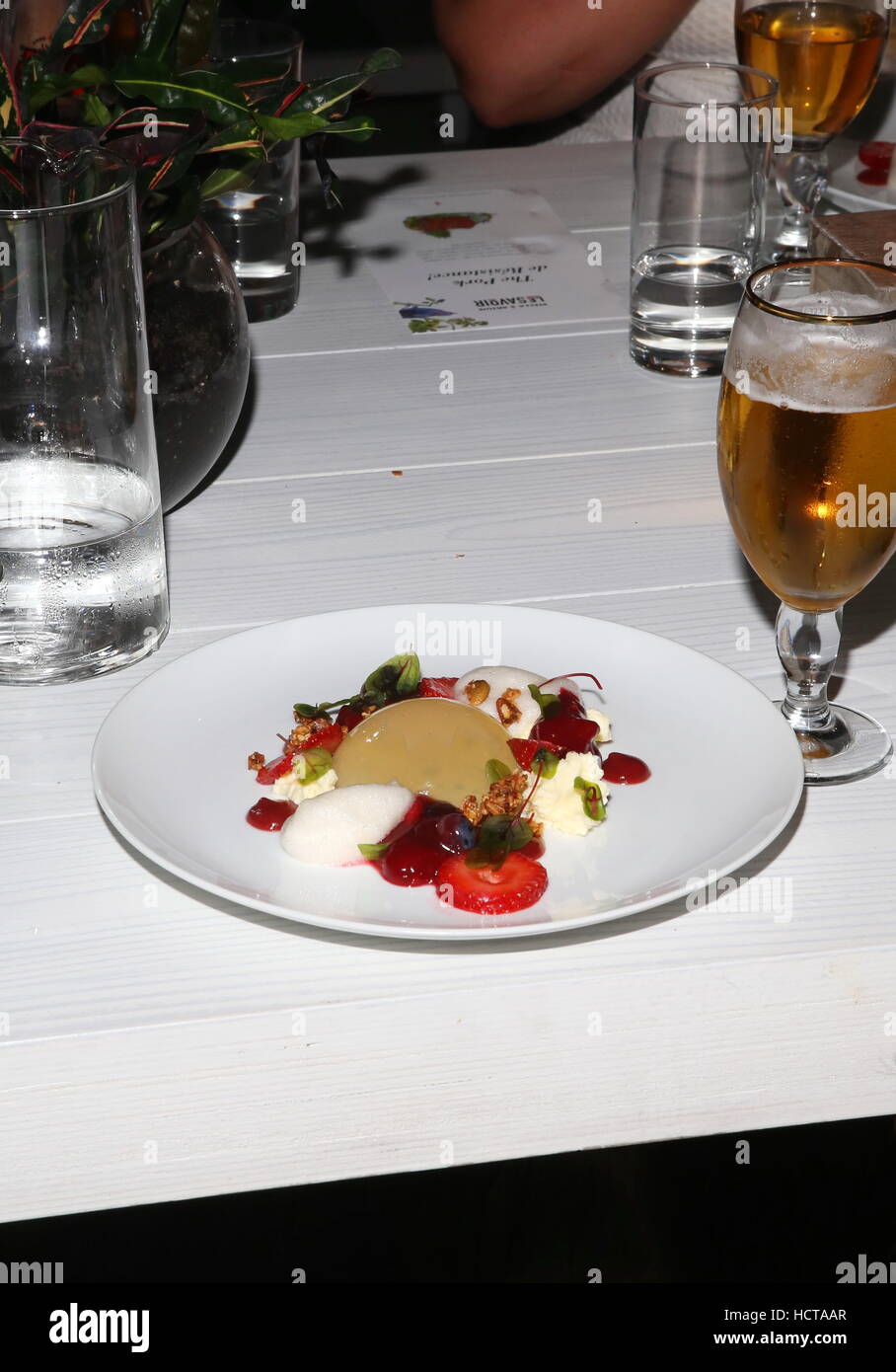 Le Savoir multi-sensory dining experience at Skylight Clarkson SQ ...