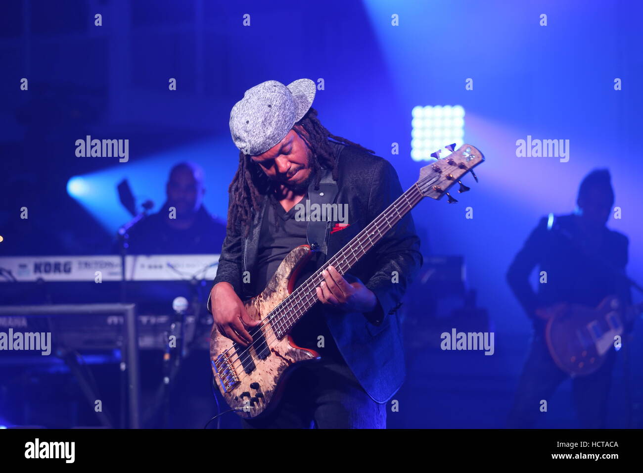 Le Savoir multi-sensory dining experience at Skylight Clarkson SQ ...