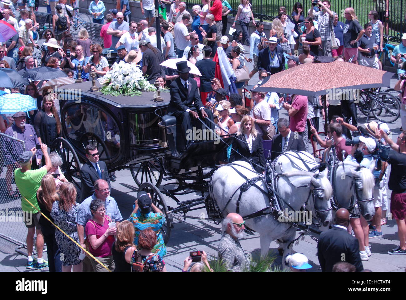 New orleans funeral parade hi-res stock photography and images - Alamy
