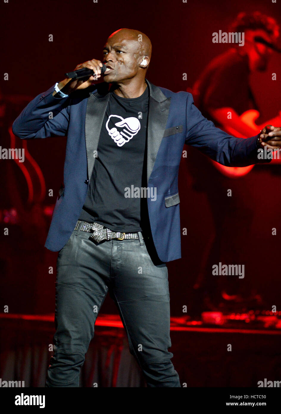 Seal performs onstage at Hard Rock Live! in the Seminole Hard Rock ...