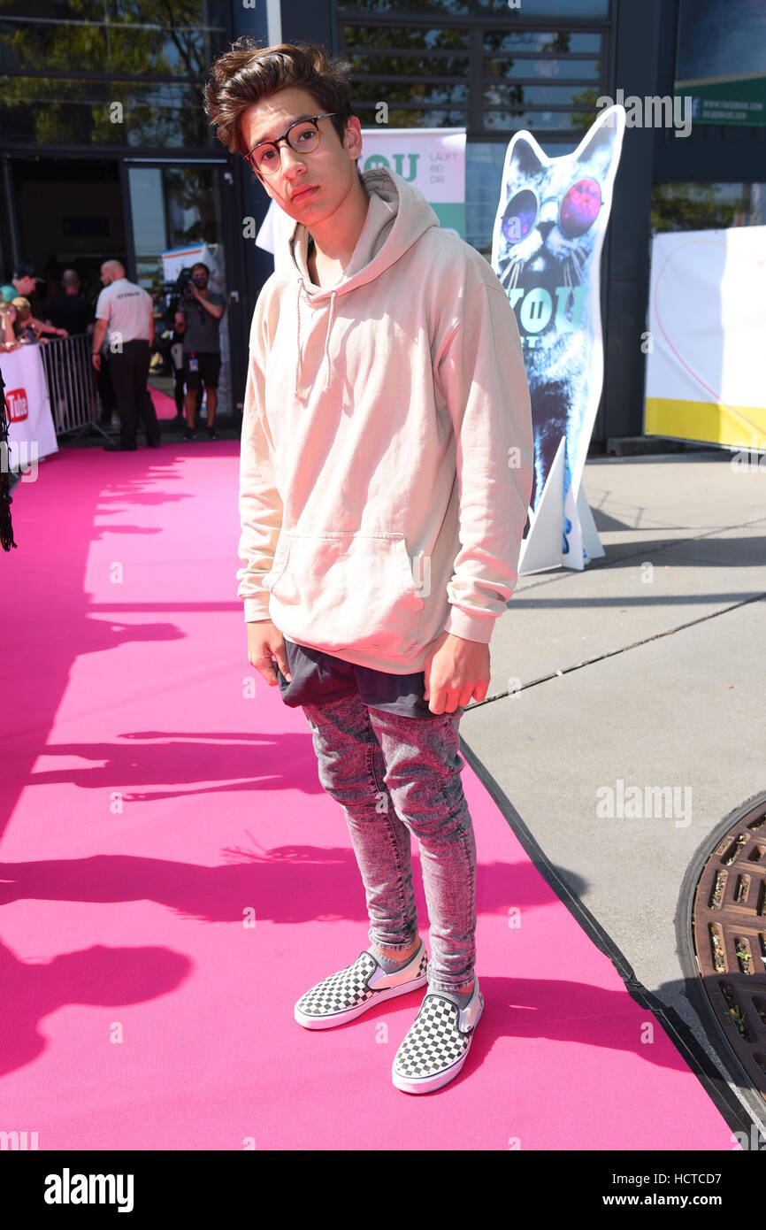 YouTube VideoDays at Lanxess Arena. - Red Carpet Featuring: Noah Levi ...