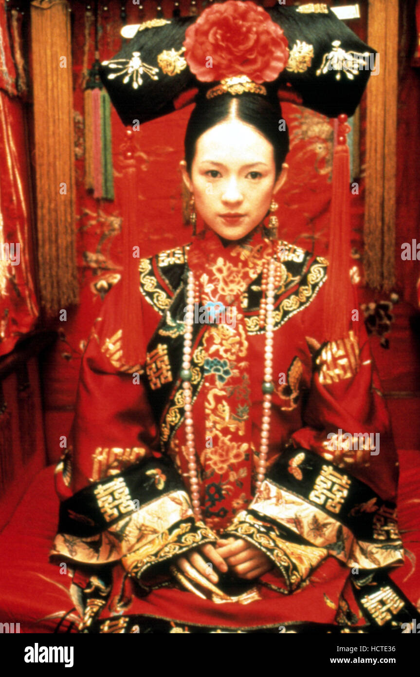 CROUCHING TIGER HIDDEN DRAGON, (aka WO HU CANG LONG), Zhang Ziyi, 2000 ...