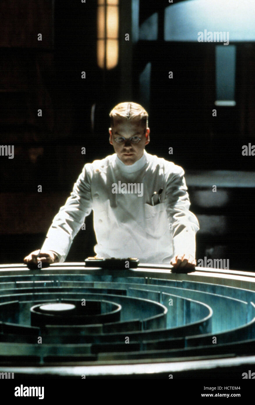 DARK CITY, Kiefer Sutherland, 1998 Stock Photo - Alamy