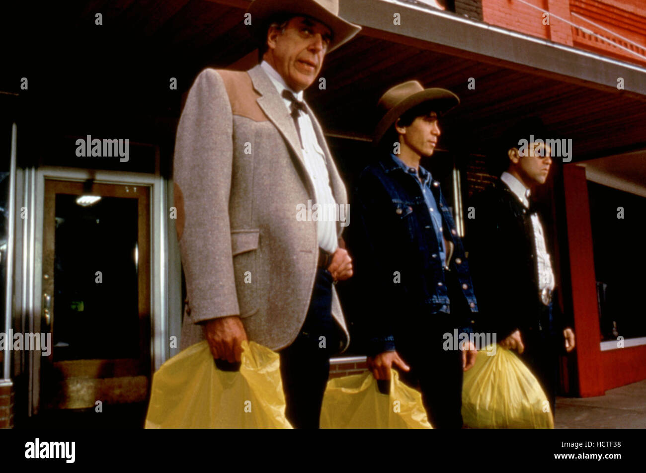 DISORGANIZED CRIME, Fred Gwynne, Lou Diamon Phillips, Ruben Blades ...