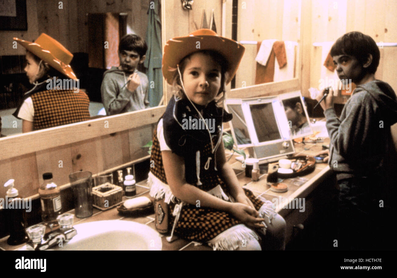 E.T. THE EXTRA-TERRESTRIAL, Drew Barrymore, Henry Thomas, 1982 ...