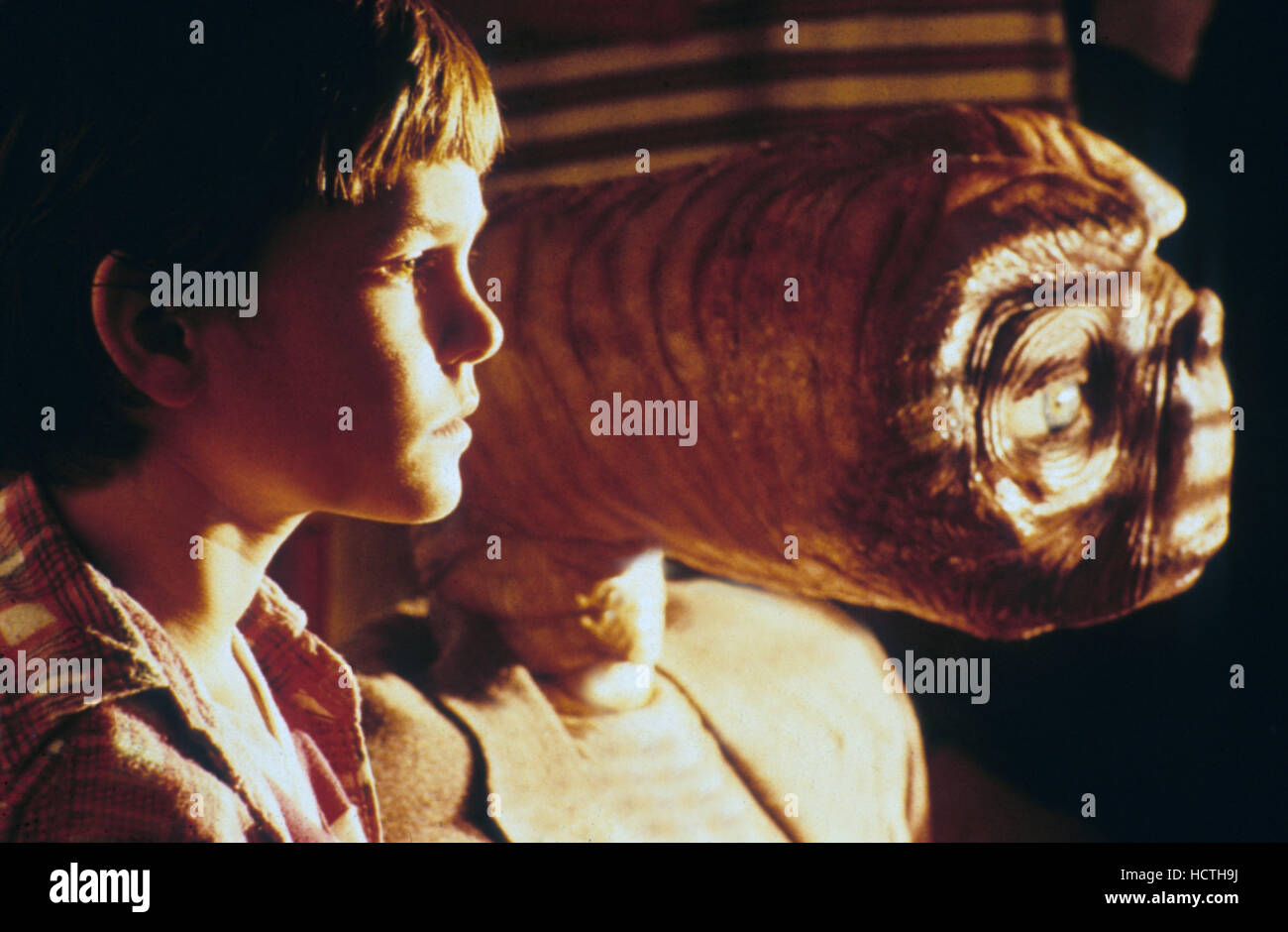 E.T., Henry Thomas, E.T., 1982, (c)Universal/courtesy Everett ...