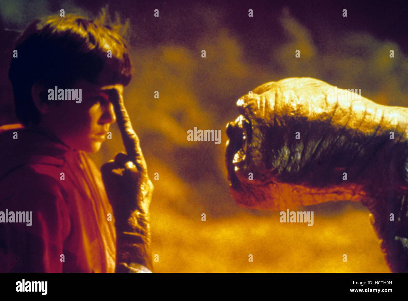 E.T., l-r: Henry Thomas, E.T., 1982, ©Universal Pictures/courtesy ...