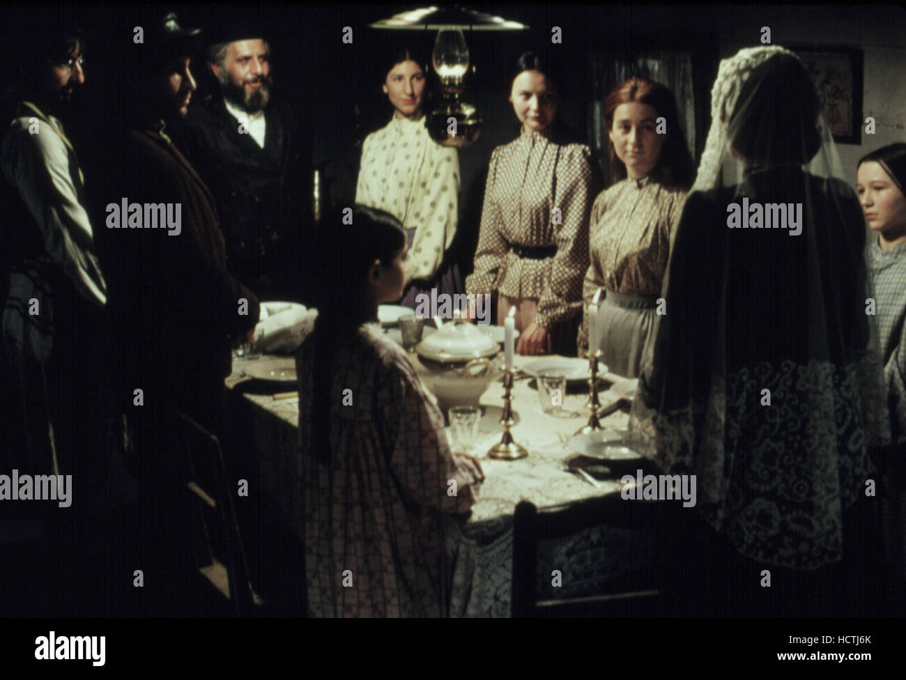 FIDDLER ON THE ROOF, Leonard Frey, Topol, Rosalind Harris, Michele ...