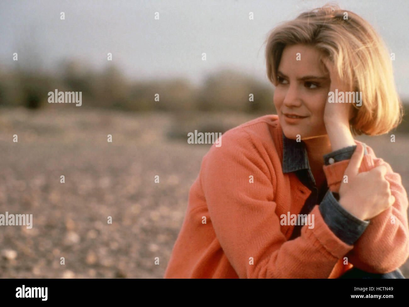 THE HITCHER, Jennifer Jason Leigh, 1986. (c) TriStar Pictures/Courtesy ...