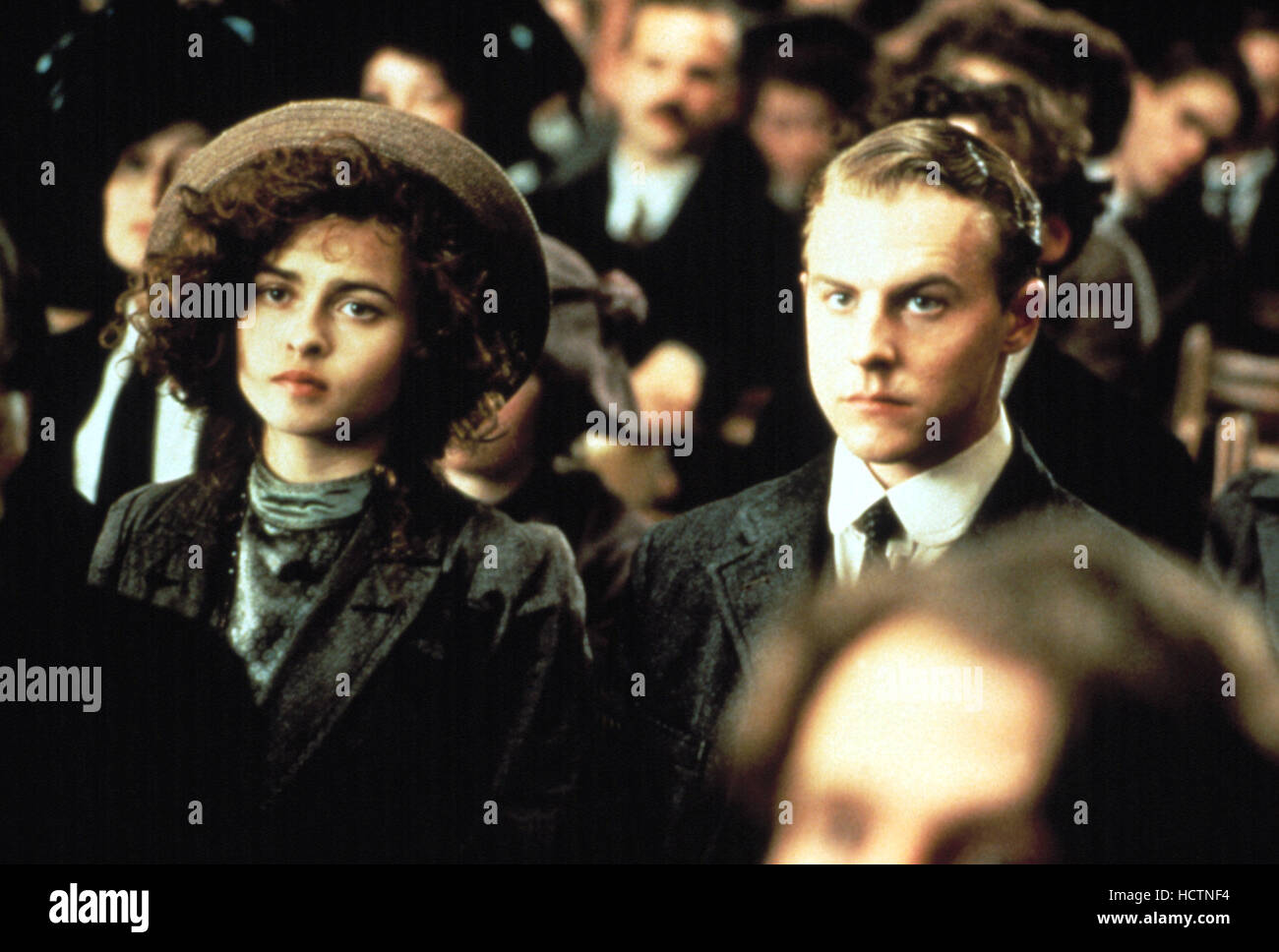 HOWARDS END, Helena Bonham Carter, Sam West, 1992 Stock Photo - Alamy
