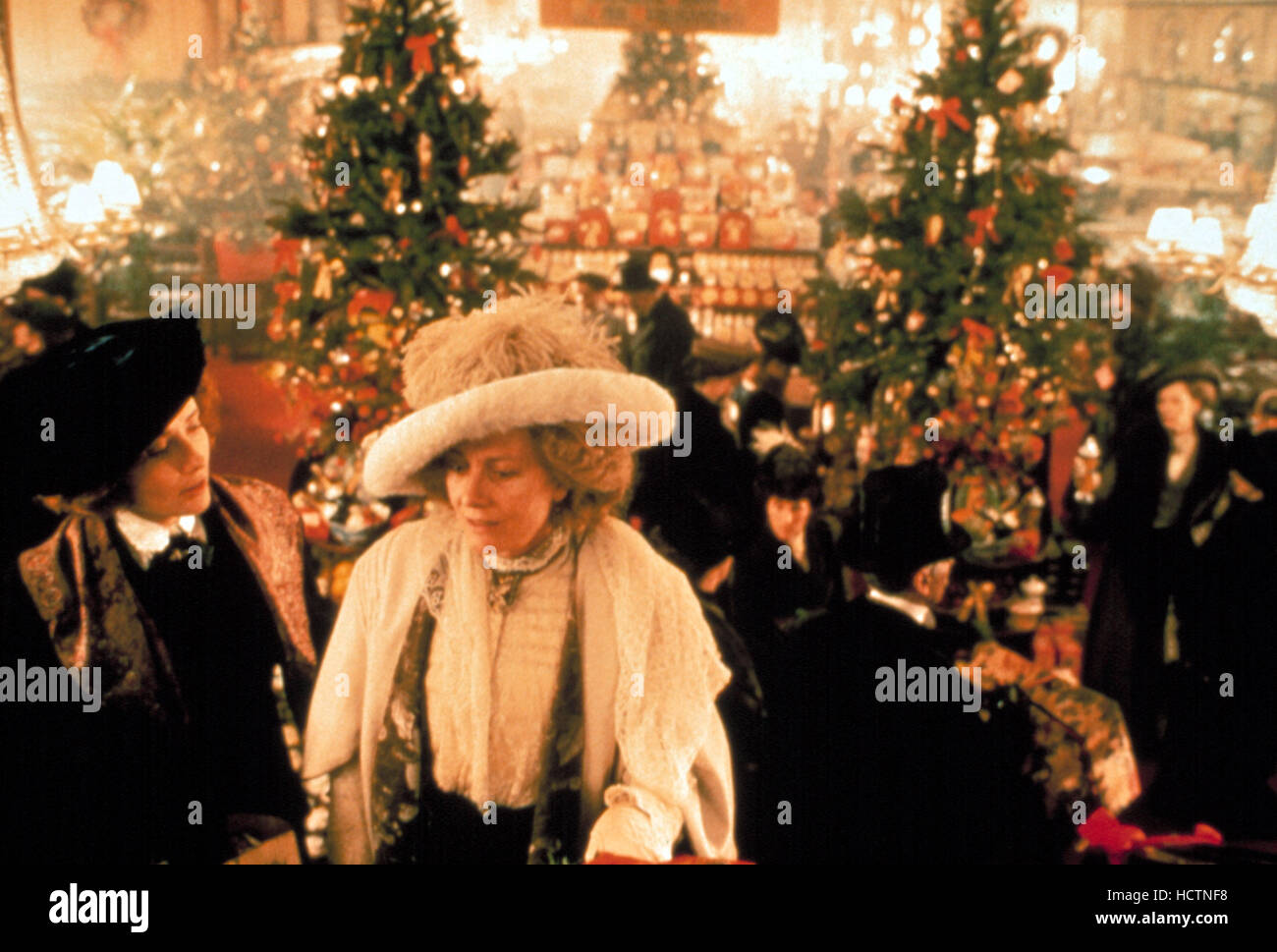 HOWARDS END, Emma Thompson, Vanessa Redgrave, 1992 Stock Photo - Alamy