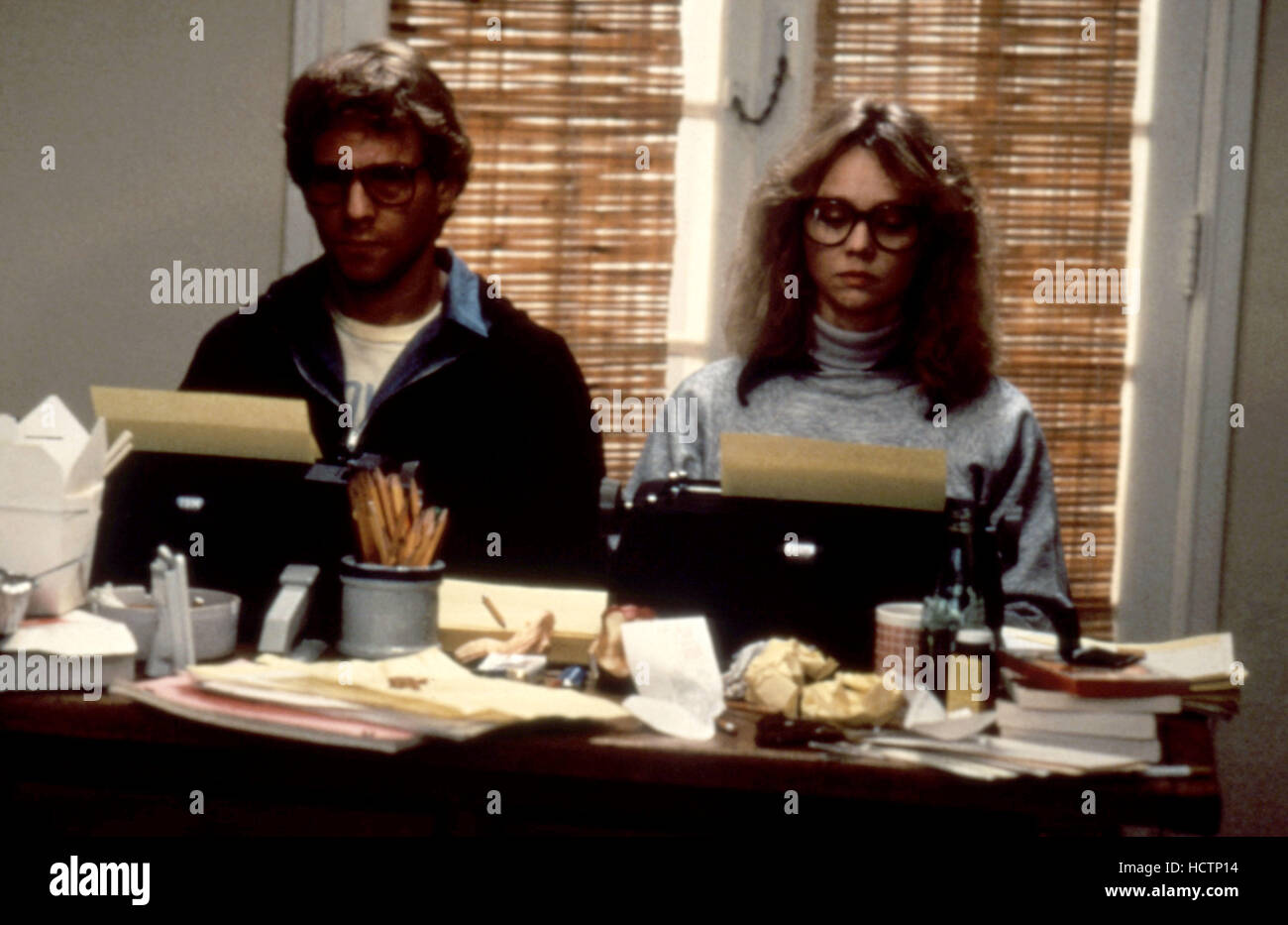 IRRECONCILABLE DIFFERENCES, Ryan O'Neal, Shelley Long, 1984. ©Warner ...
