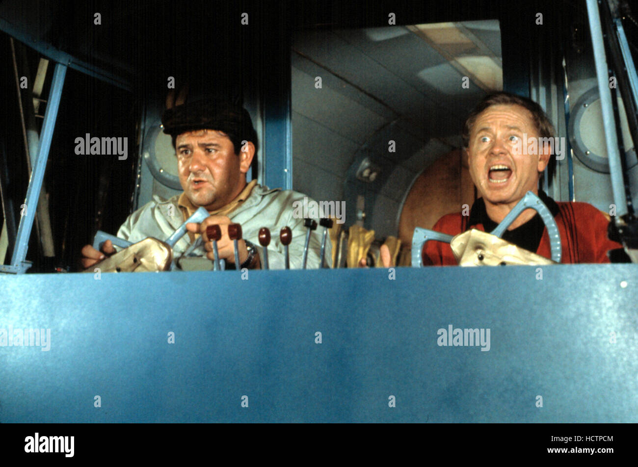 IT'S A MAD MAD MAD MAD WORLD, Buddy Hackett, Mickey Rooney, 1963 Stock Photo - Alamy